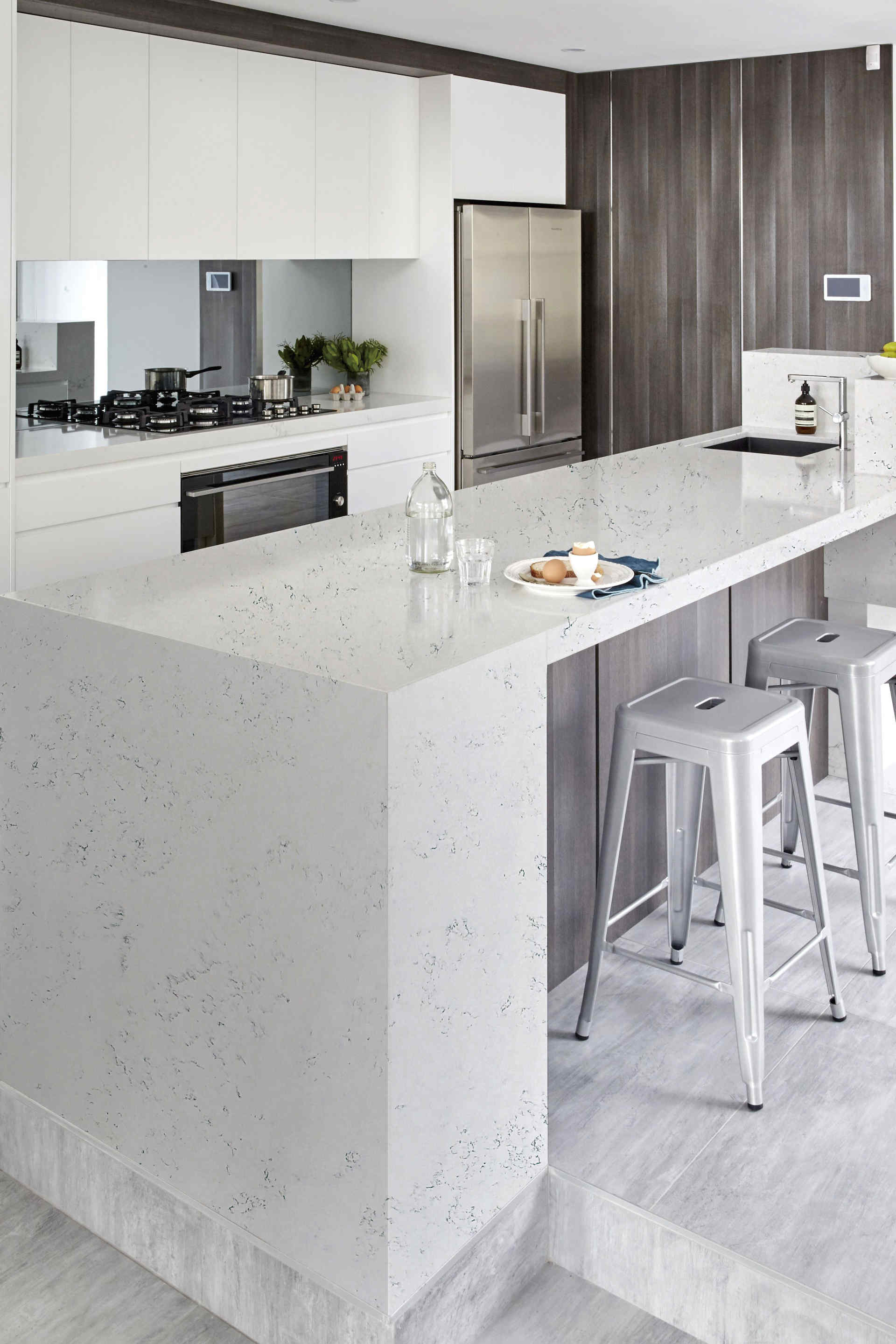 Quartz Vs Sintered Stone: Choosing The Perfect Kitchen Countertop ...